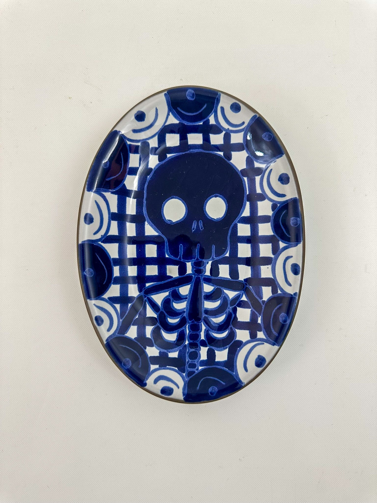 Plato Ovalado Papel Picado Calaca Azul – Puente Viejo